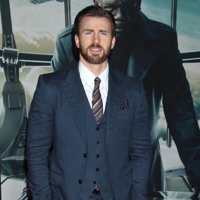 Chris Evans' fatherhood dream - Its The Vibe