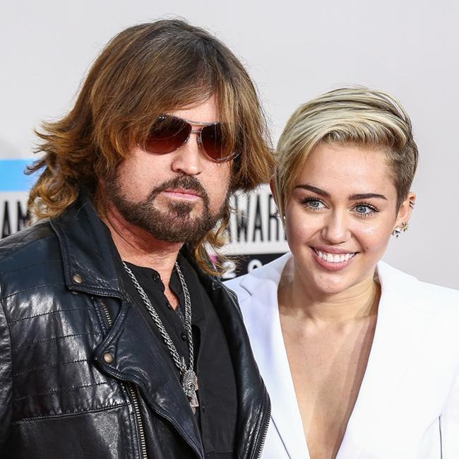Billy Ray Cyrus: Miley Cyrus is happier without drugs - Its The Vibe
